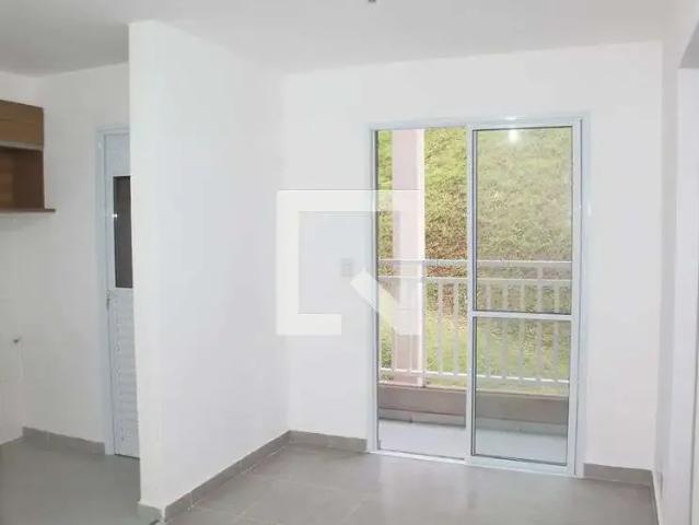 Apartamento para Locação em Cotia/SP Vila Santo Antônio 2 Quartos