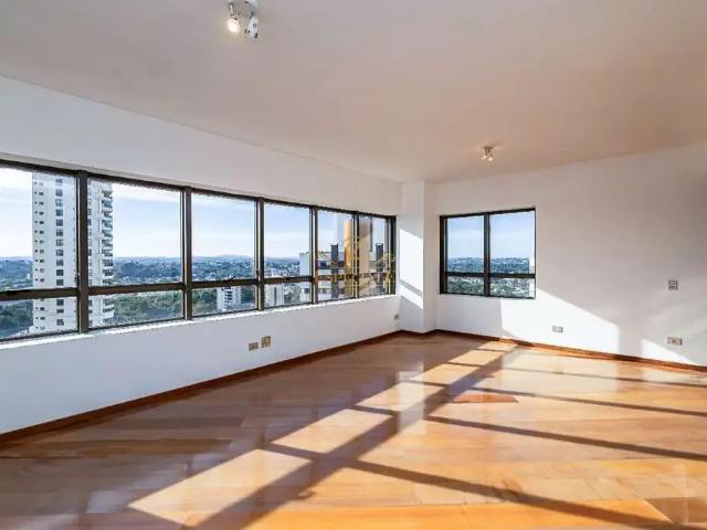 Apartamento para Locação em Curitiba/PR Mossunguê 4 Quartos