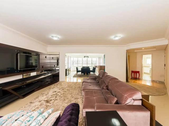 Apartamento para Locação em Curitiba/PR Mossunguê 4 Quartos
