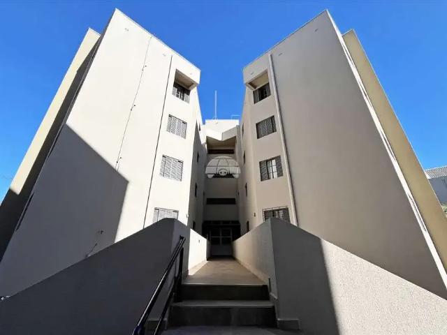 Apartamento para Locação em Curitiba/PR Novo Mundo 3 Quartos