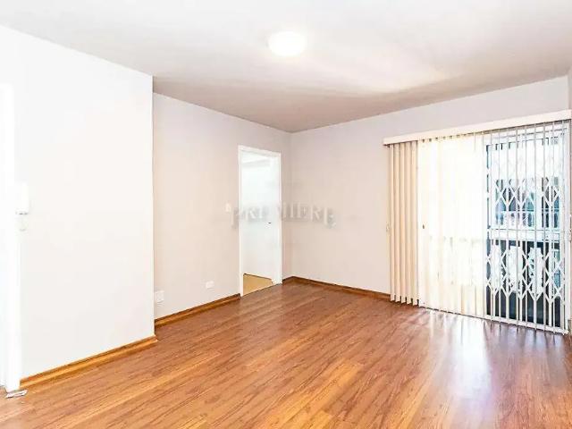 Apartamento para Locação em Curitiba/PR Novo Mundo 2 Quartos