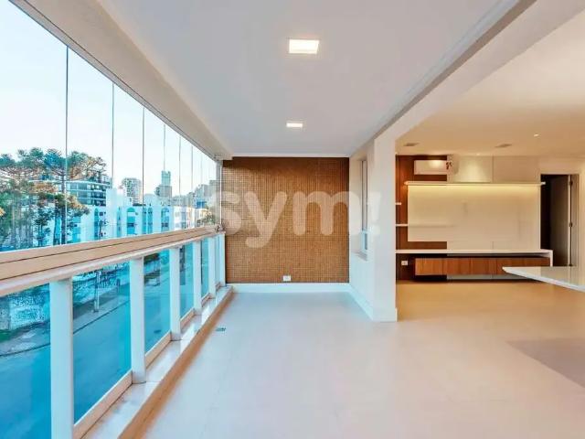 Apartamento para Locação em Curitiba/PR Água Verde 3 Quartos