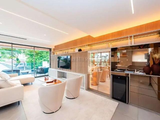 Apartamento para Locação em Curitiba/PR Água Verde 3 Quartos