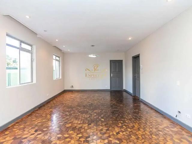 Apartamento para Locação em Curitiba/PR Água Verde 3 Quartos