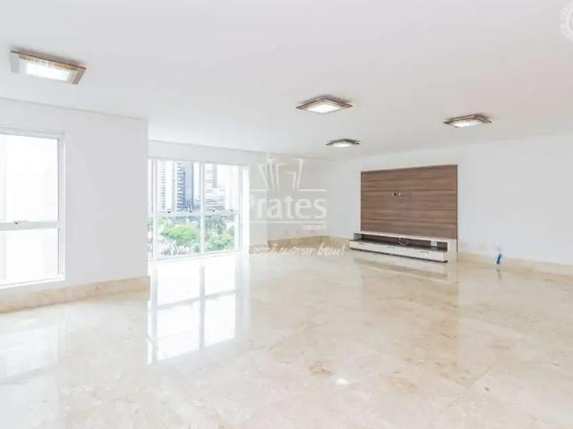 Apartamento para Locação em Curitiba/PR Água Verde 3 Quartos