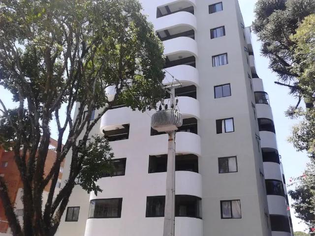 Apartamento para Locação em Curitiba/PR Água Verde 2 Quartos