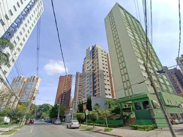 Apartamento para Locação em Curitiba/PR Água Verde 2 Quartos