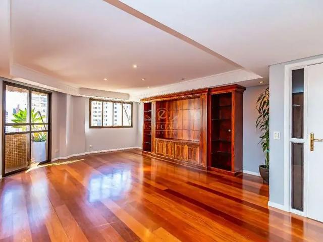 Apartamento para Locação em Curitiba/PR Água Verde 2 Quartos