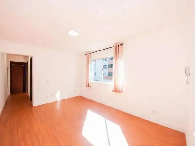 Apartamento para Locação em Curitiba/PR Água Verde 2 Quartos