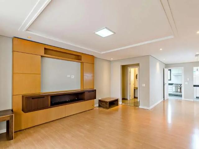 Apartamento para Locação em Curitiba/PR Água Verde 4 Quartos