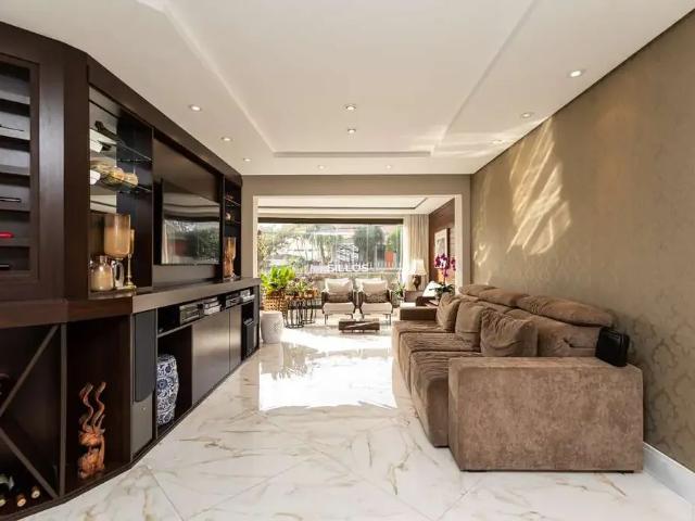 Apartamento para Locação em Curitiba/PR Alto da Rua XV 3 Quartos