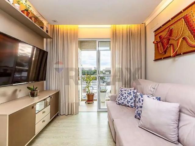 Apartamento para Locação em Curitiba/PR Alto da Rua XV 3 Quartos