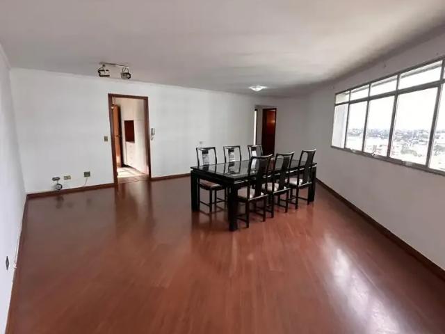 Apartamento para Locação em Curitiba/PR Batel 4 Quartos