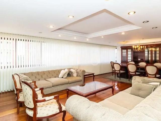Apartamento para Locação em Curitiba/PR Cabral 4 Quartos
