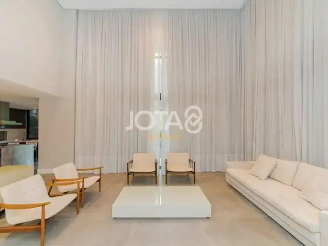 Apartamento para Locação em Curitiba/PR Cabral 3 Quartos
