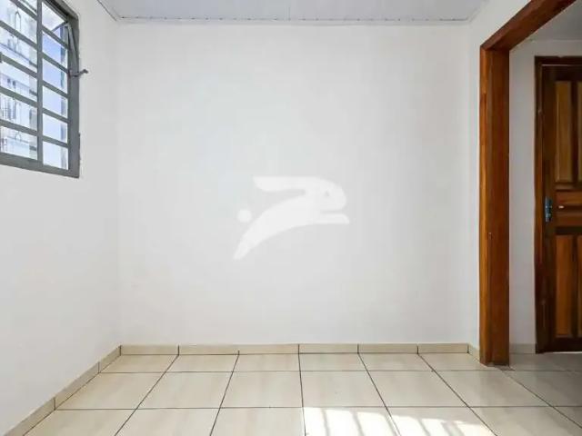 Apartamento para Locação em Curitiba/PR Capão Raso 2 Quartos