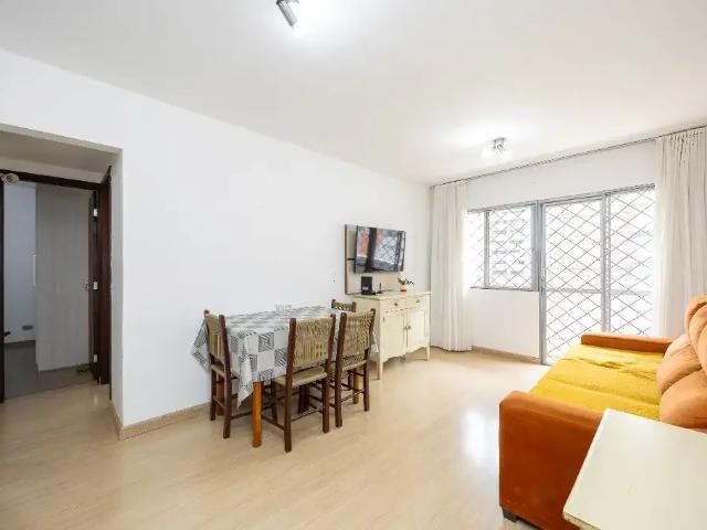 Apartamento para Locação em Curitiba/PR Centro 2 Quartos