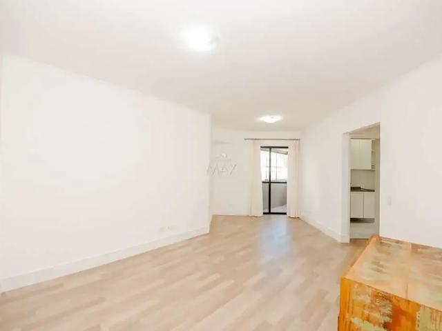 Apartamento para Locação em Curitiba/PR Centro 2 Quartos