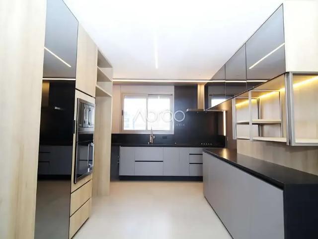 Apartamento para Locação em Curitiba/PR Centro 3 Quartos
