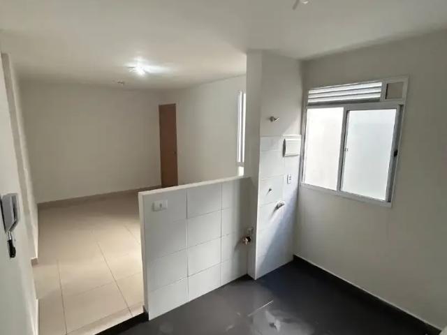 Apartamento para Locação em Curitiba/PR Pinheirinho 2 Quartos