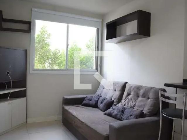 Apartamento para Locação em Curitiba/PR Pinheirinho 2 Quartos