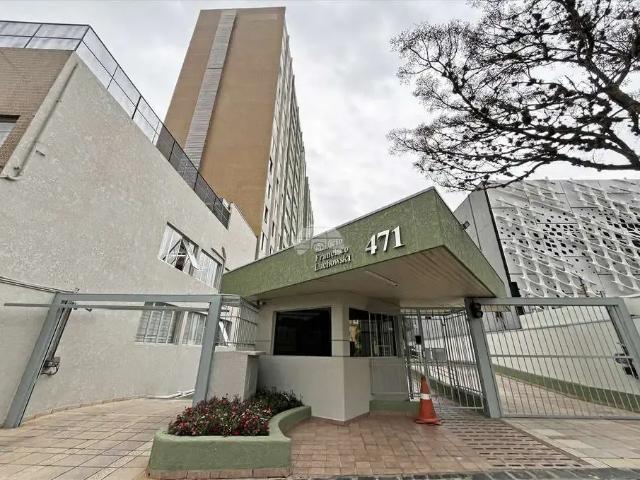 Apartamento para Locação em Curitiba/PR São Francisco 3 Quartos