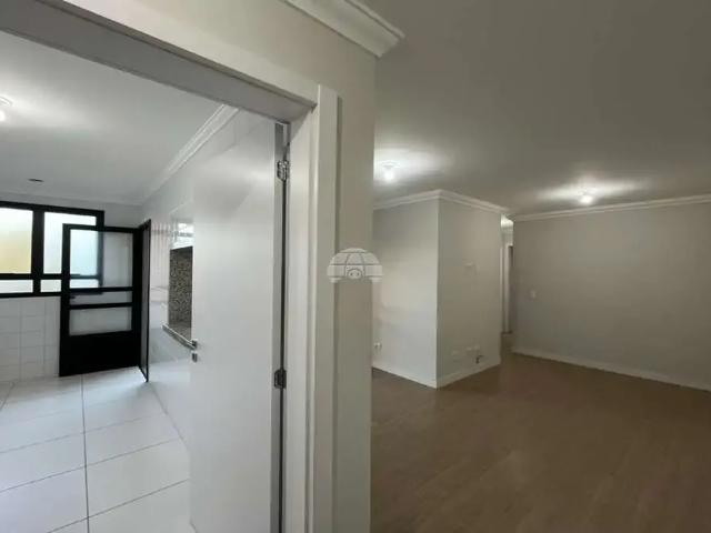 Apartamento para Locação em Curitiba/PR Uberaba 3 Quartos