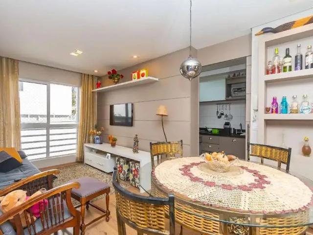 Apartamento para Locação em Curitiba/PR Vista Alegre 2 Quartos