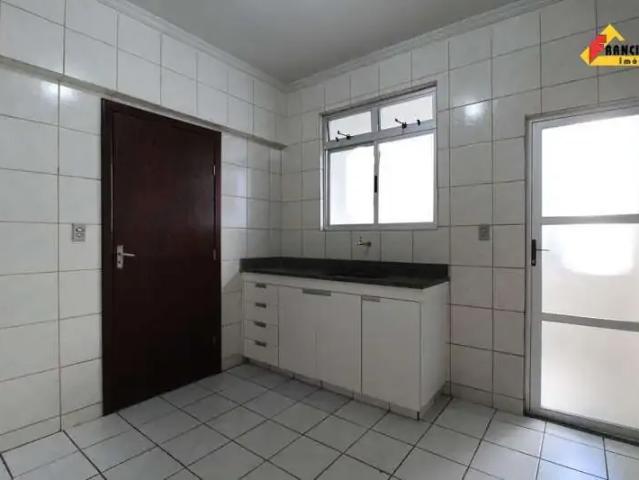 Apartamento para Locação em Divinópolis/MG Centro 2 Quartos