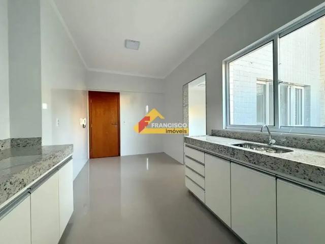 Apartamento para Locação em Divinópolis/MG Centro 3 Quartos