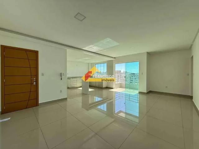 Apartamento para Locação em Divinópolis/MG Centro 3 Quartos