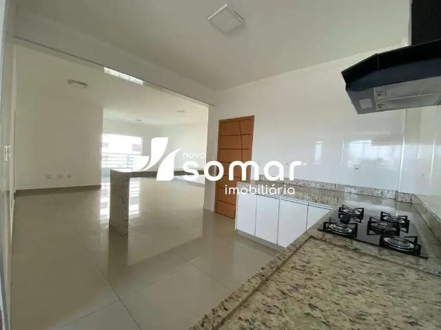 Apartamento para Locação em Divinópolis/MG Centro 3 Quartos
