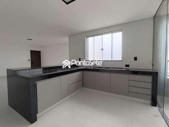 Apartamento para Locação em Divinópolis/MG Centro 3 Quartos