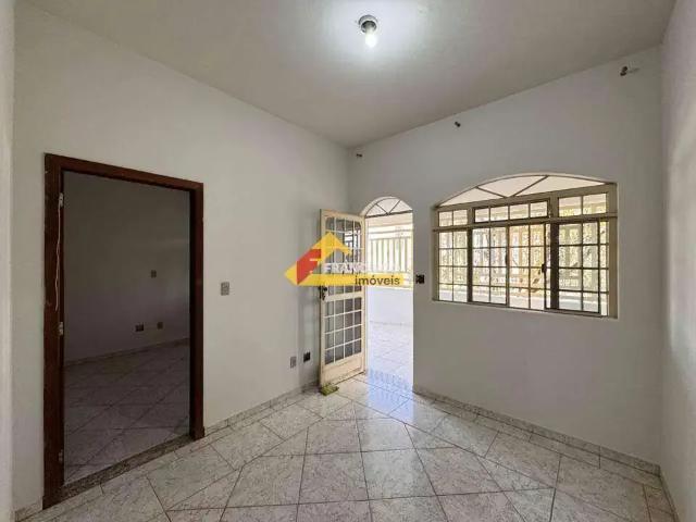 Apartamento para Locação em Divinópolis/MG Chanadour 3 Quartos