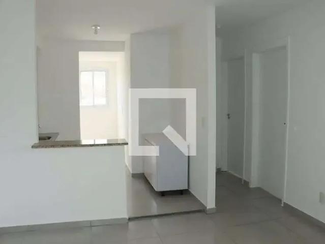 Apartamento para Locação em Embu das Artes/SP Jardim Santa Rita 2 Quartos