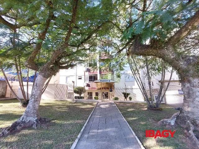 Apartamento para Locação em Florianópolis/SC Coqueiros 2 Quartos