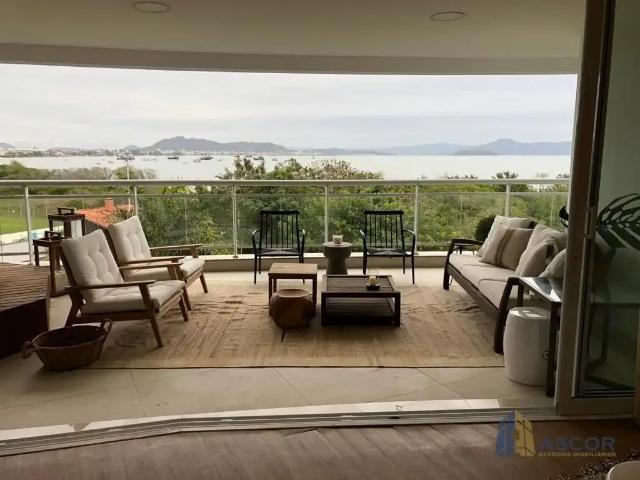 Apartamento para Locação em Florianópolis/SC Cachoeira do Bom Jesus 4 Quartos