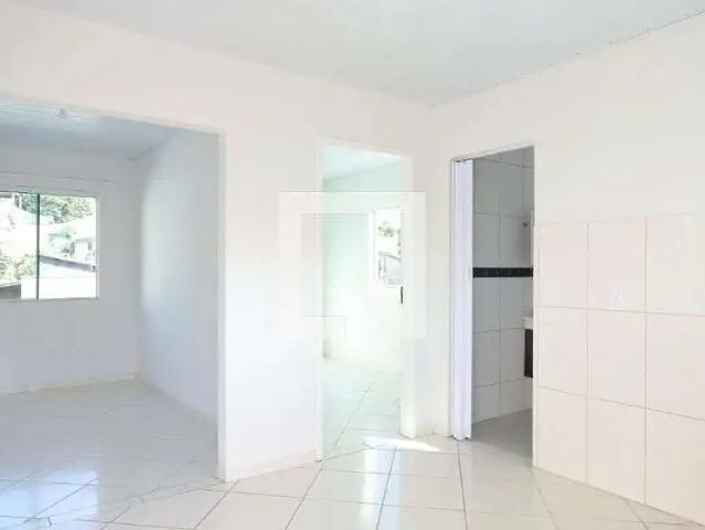 Apartamento para Locação em Florianópolis/SC Cachoeira do Bom Jesus 1 Quartos