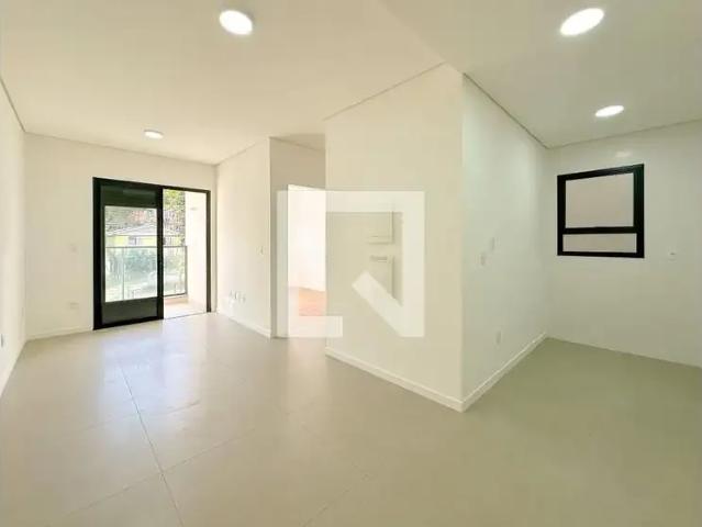 Apartamento para Locação em Florianópolis/SC Cachoeira do Bom Jesus 2 Quartos