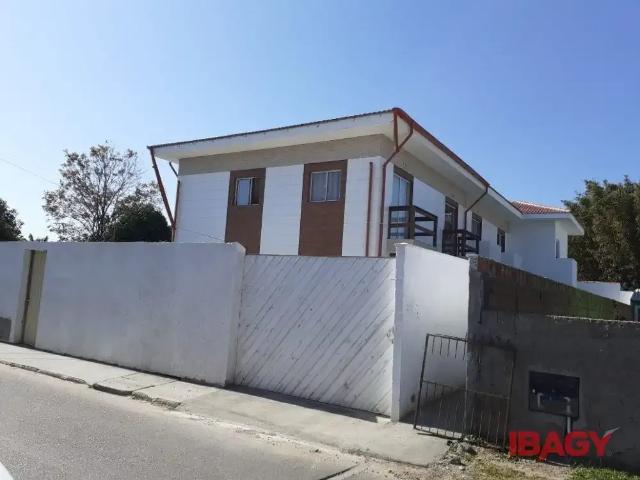 Apartamento para Locação em Florianópolis/SC Campeche