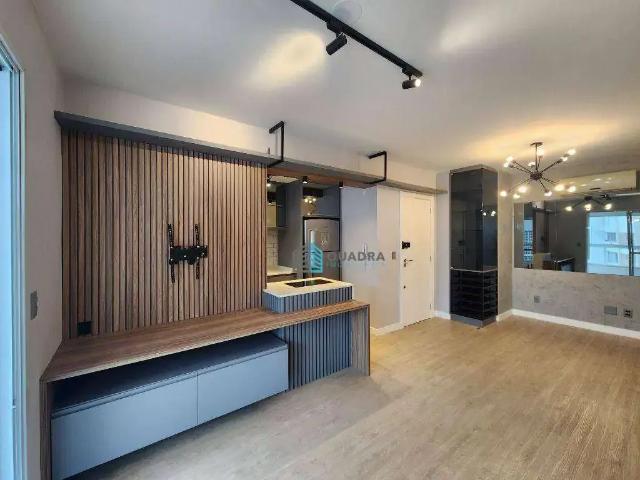 Apartamento para Locação em Florianópolis/SC Centro 2 Quartos