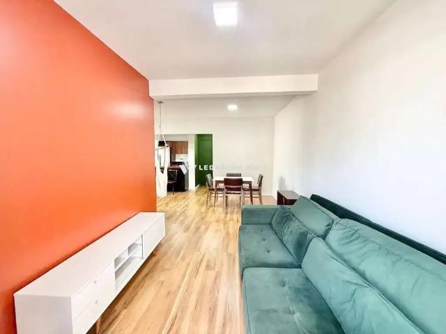 Apartamento para Locação em Florianópolis/SC Centro 2 Quartos