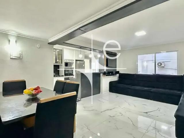 Apartamento para Locação em Florianópolis/SC Centro 2 Quartos