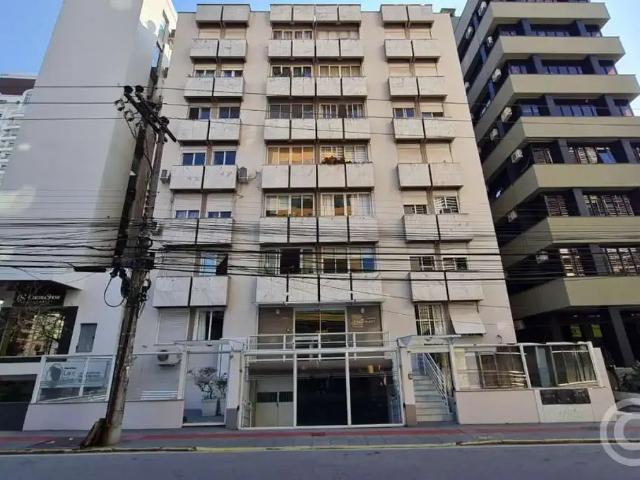 Apartamento para Locação em Florianópolis/SC Centro 2 Quartos