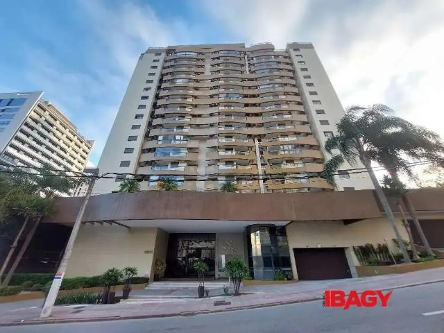 Apartamento para Locação em Florianópolis/SC Centro 2 Quartos
