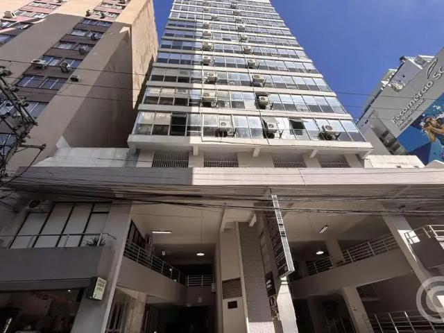 Apartamento para Locação em Florianópolis/SC Centro 2 Quartos