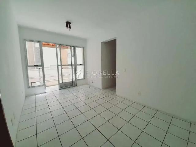 Apartamento para Locação em Florianópolis/SC Centro 2 Quartos