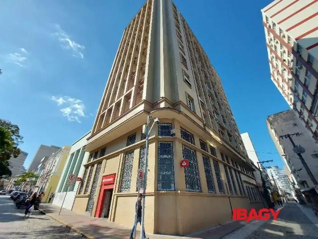 Apartamento para Locação em Florianópolis/SC Centro 2 Quartos