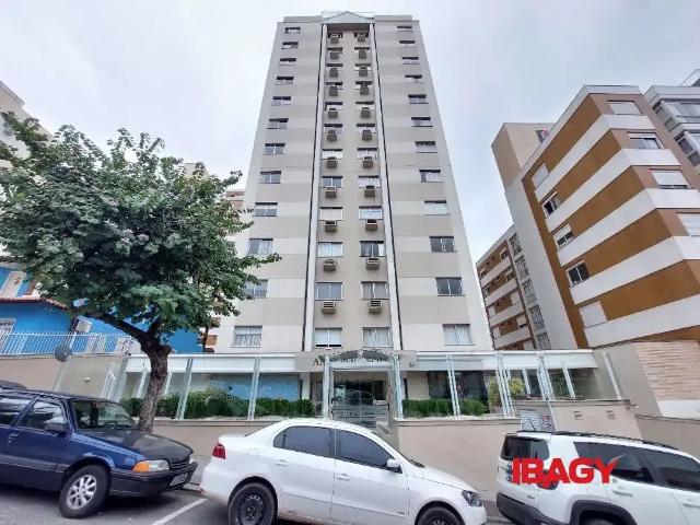 Apartamento para Locação em Florianópolis/SC Centro 2 Quartos