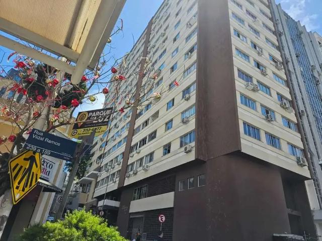 Apartamento para Locação em Florianópolis/SC Centro 2 Quartos